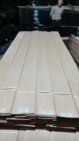 China OEM Red Oak Wood Veneer AAA Grade Rift Cut 0.45mm for Door Furniture for sale