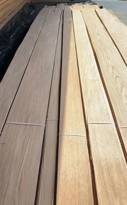 China European White Oak Veneer Panel AA Grade 0.50mm Crown Cut for Interior Decoration for sale