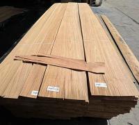 China European White Oak Veneer Panel AA Grade 0.50mm Crown Cut for Interior Decoration for sale