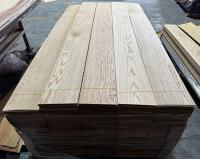 China European White Oak Wood Flooring Veneer C+ Grade Crown Cut 1940x204x1.2mm for sale