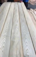 China OEM White Ash Wood Veneer Crown Cut 0.45mm Thickness 250cm+ Length Panel Grade A/AA for sale