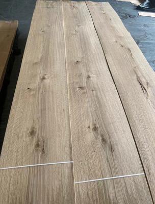 China 0.45mm Knotty White Oak Wood Veneer Crown Cut Grade D for Retro Furniture for sale