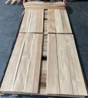 China 1.2mm Slice Cut Hickory Veneer 900mm Length for Flooring Grade ABCD for sale