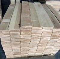 China 1.2mm Slice Cut Hickory Veneer 900mm Length for Flooring Grade ABCD for sale