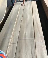 China OEM Red Oak Wood Veneer Crown Cut Panel AAA Grade 0.7mm for Furniture Door for sale