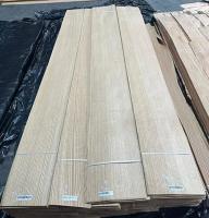 China OEM Red Oak Wood Veneer AAA Grade Quarter Cut 41cm Width 0.45mm Thickness for Furniture Door Cabinet for sale