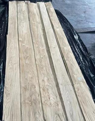 China 1.2mm European White Oak Veneer Panel Knoty Grade Slice Cut 250cm Length for Interior Decoration for sale