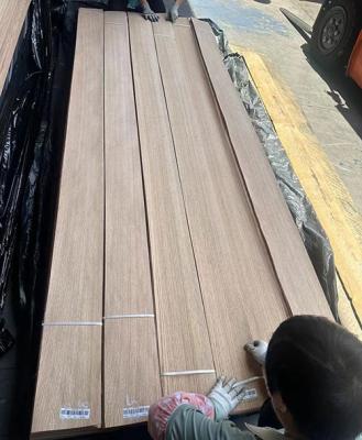 China High Quality Red Oak Wood Veneer, Panel AAAGrade, 0.5mm Thickness, for sale