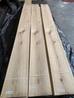 China 2.0mm Knotty White Oak Wood Veneer Crown Cut Grade D 250cm Length for Furniture for sale