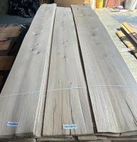 China 2.0mm Knotty White Oak Wood Veneer Crown Cut C/D Grade for Retro Furniture for sale