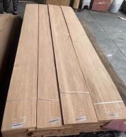 China Quarter Cut Red Oak Veneer Thickness 0.45mm Wood Veneer panel AAA Grade for sale
