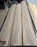 China 0.5mm Knotty Grade White Oak Wood Veneer for Retro Furniture Door for sale