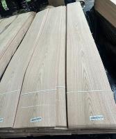 China Crown  cut Red Oak Veneer panel 0.5mm Wood Veneer AA Grade Stainable for sale