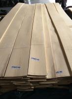 China White Ash 8% Moisture 120mm Rift Sawn Veneer On Particle Board for sale