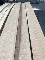 China Interior Decoration Rough Cut Veneer Straight Grain 0.6mm Veneer for sale