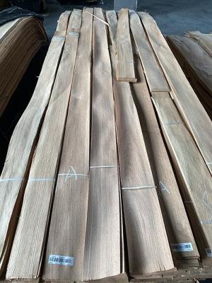 China Plain Sliced 0.45mm Tiger Oak Veneer MDF Wood Veneer for Guitar Furniture for sale