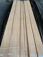 China Rough Cut White Oak Wood Veneer 0.7mm Panel A Quarter Cut for Furniture Flooring for sale