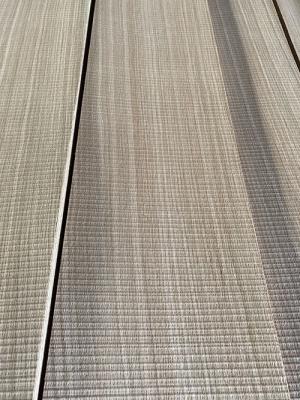 China Rough Cut White Oak Wood Veneer 0.7mm Panel A Quarter Cut for Furniture Flooring for sale