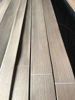 China Panel A White Oak Wood Veneer 0.45mm Quarter Cut Straight Grain for Furniture Flooring Door Cabinet for sale