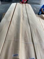 China 0.45mm Quarter Crown Cut White Ash Wood Panel Veneer, Grade Panel C, Thickness Tolerance +/-0.02MM for sale