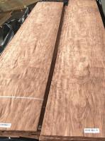 China Crown Cut Exotic Bubinga Wood Veneer 0.45mm Plain Slice A/B Grade for Furniture for sale