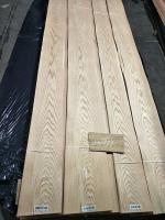 China Panel A Red Oak Wood Veneer Crown Cut 0.45mm for Furniture Flooring Door Cabinet for sale