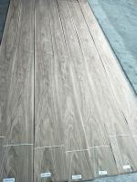 China American Walnut Wood Veneer Panel A Grade 0.45mm Crown Cut for Furniture for sale
