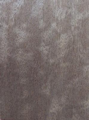 China Fumed Makore Wood Veneer Color 603 Medium Fumed Grade A 0.45mm for Luxury Decoration for sale
