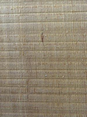 China Medium Fumed Pine Veneer 0.5mm Thickness 120cm Length Rough Cut Smoked Wood for Furniture for sale