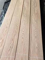 China Red Oak Crown Cut Wood Veneer 0.5mm Thickness 8-12% Moisture for Furniture and Door for sale