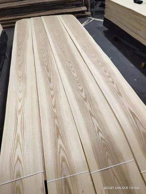 China Crown Cut Olive Brown Ash Wood Veneer 0.45mm Thick Panel Grade A for Furniture for sale