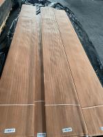 China Sapele Natural Wood Veneer 0.45mm Thickness 120cm Length for Edge Banding for sale