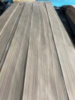 China 0.6mm American Black Walnut Natural Wood Veneer Quarter Cut Straight Grain A Grade for sale