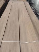 China Engineered American Walnut Wood Veneer Light Tone 0.45mm 8% Moisture for sale