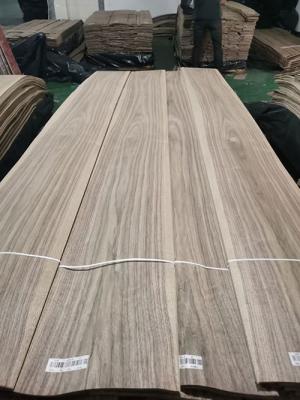China American Black Walnut Veneer Crown Cut 0.45mm Thick 8-12% Moisture Grade A for sale