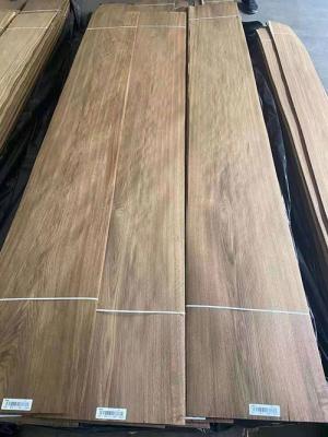 China Fumed American White Oak Wood Veneer 0.45mm Flat Slice Cut A Grade for Flooring Furniture for sale