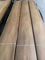 China Fumed White Oak Wood Veneer 0.45mm Thickness 8-12% Moisture Content Crown Cut for sale