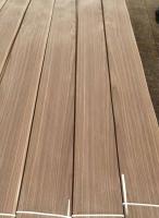 China Straight Grain Pencil Grain American Walnut Veneer Panel A/B Grade for sale