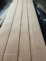 China Saw Mark Quarter Cut Oak Wood Veneer 0.40mm for Interior Decoration for sale