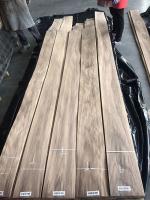 China Crown Cut 0.40mm American Walnut Wood Veneer Panel B Grade for sale