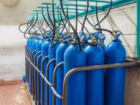 China 5N 99.999% Helium Gas Cylinder 40L 50L for Welding and Superconducting Magnet Cooling for sale