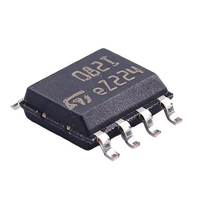 China TL082IDT Dual JFET Operational Amplifier with 4 MHz Gain Bandwidth 16 V/us Slew Rate and Low Input Bias Current for sale