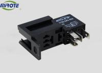 China Miniature Automotive Relay 12V 30A SPDT with Socket Silver Tin Oxide Contact for sale