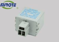 China 81980-36010 Toyota Turn Signal Electronic Flasher Relay 12V 130W 3 Pin for sale