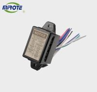 China 12V 24V Truck LED Compatible Turn Signal Flasher Relay with Connector 135W for sale