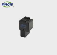 China 12V 3 Pin Electronic Car Light Flasher Smart Turn Signal Relay ABS Cover 135W for sale