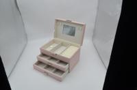 China Pink Makeup Storage Cases Durable Portable Makeup Cases Easy To Clean for sale