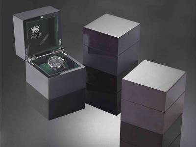 China 10cm X 10cm X 8cm Lightweight Watch Packaging Boxes Focused on Innovative Packaging Styles Enhancing Watch Presentation for sale