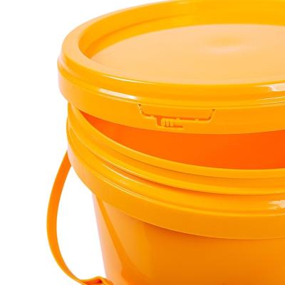 China Polypropylene Chemical Plastic Bucket with Lid 1 Gallon to 7 Gallon for sale