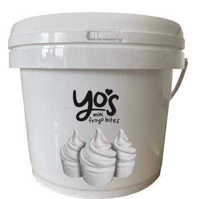 China HDPE 2 Gallon Plastic Buckets 8 Litre Bucket Plastic Container Customize for sale